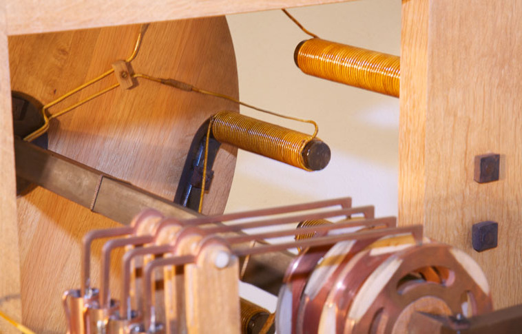 KIT - Elektrotechnisches Institut -Institut - Historie - Der Jacobi Motor